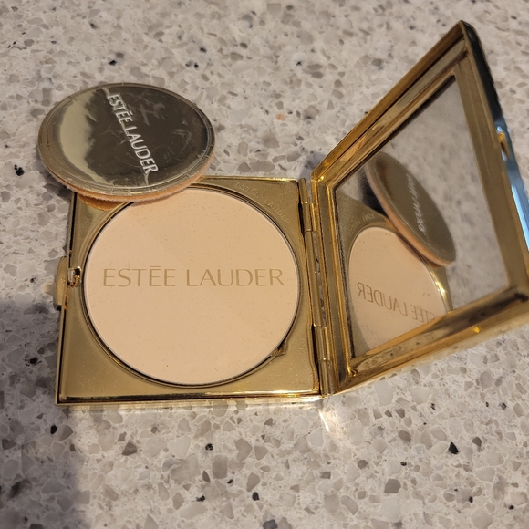 Estee Lauder | Skincare | Brand New Golden Pleats Compactestee Lauder ...